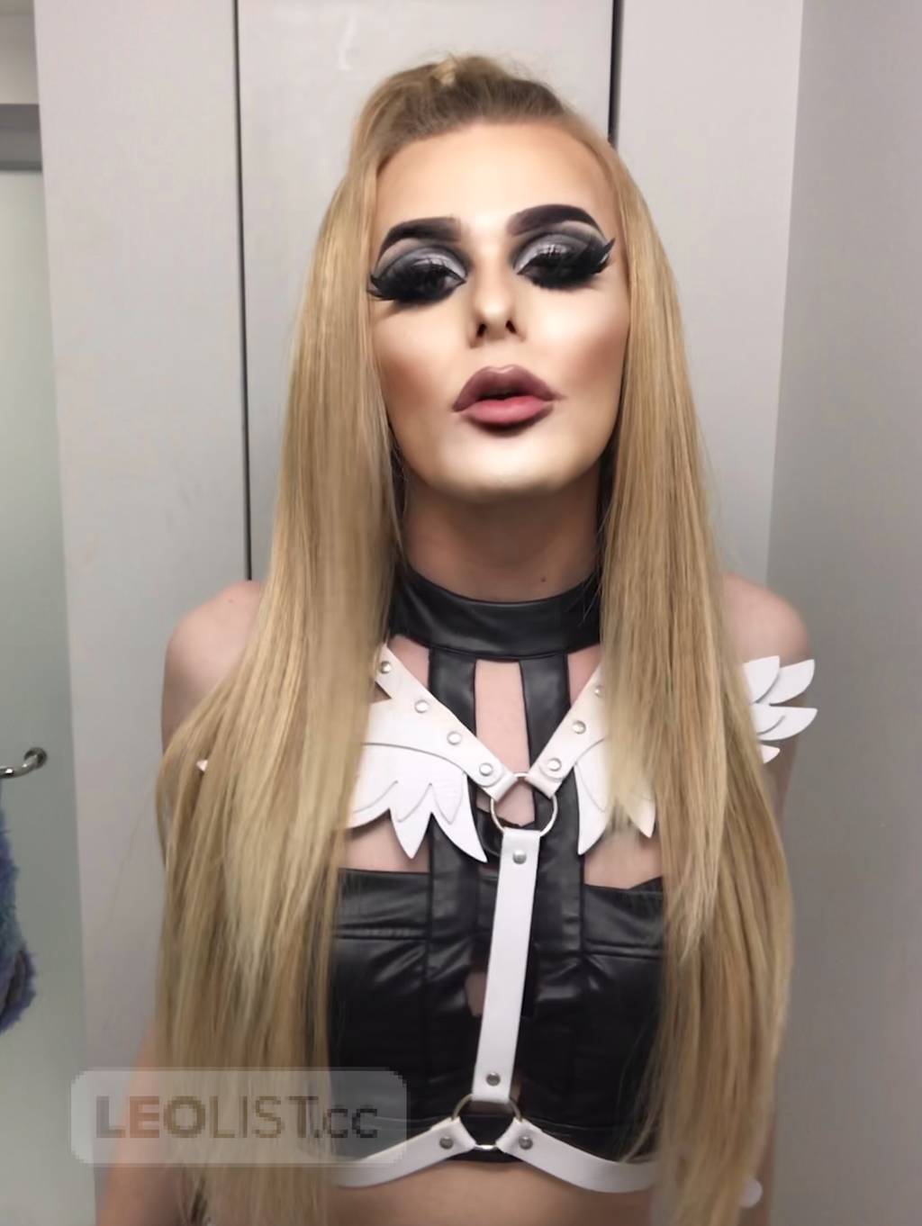 trans dom doll, Mistress Thotiana. | Montreal | Quebec | Dom & Fetish | LeoList