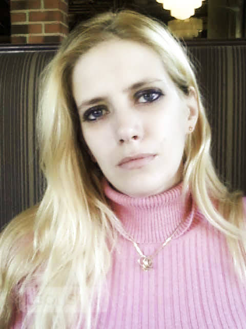 IF YOUR IN THE DORVAL LACHINE AREA CUM CHECKOUT SARAH | Dollard-des ...